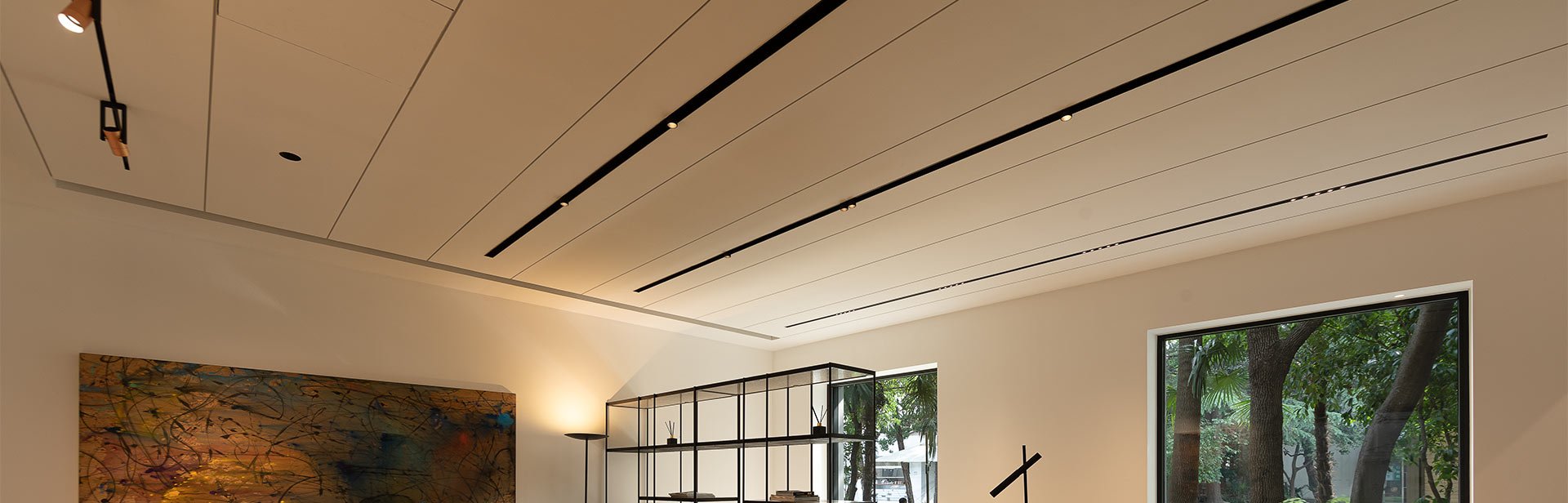 Download our 48V track lighting brochure | kreon